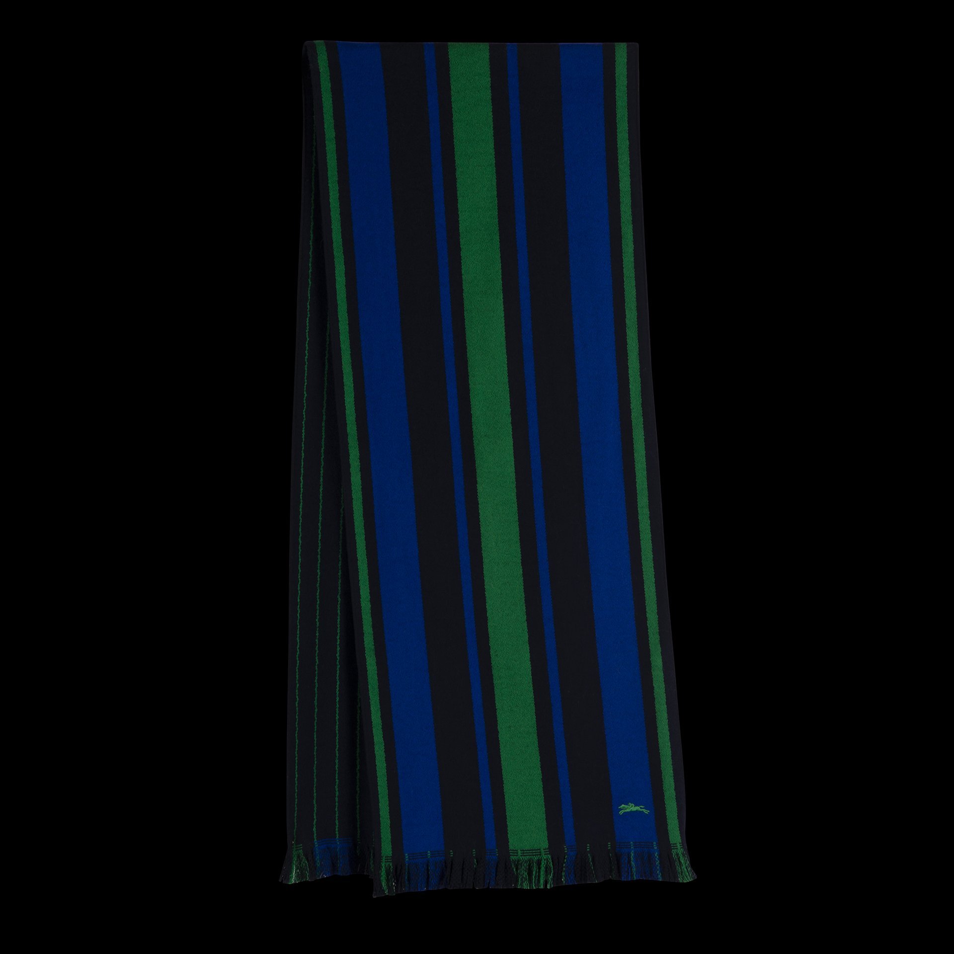 Essential University Scarf | Everuts