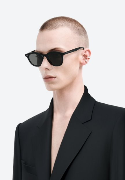 GENTLE MONSTER Lang 01 | Everuts